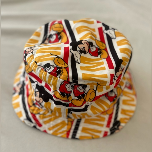 Disney | Accessories | Disney Neff Mickey Mouse Patterned Bucket Hat ...
